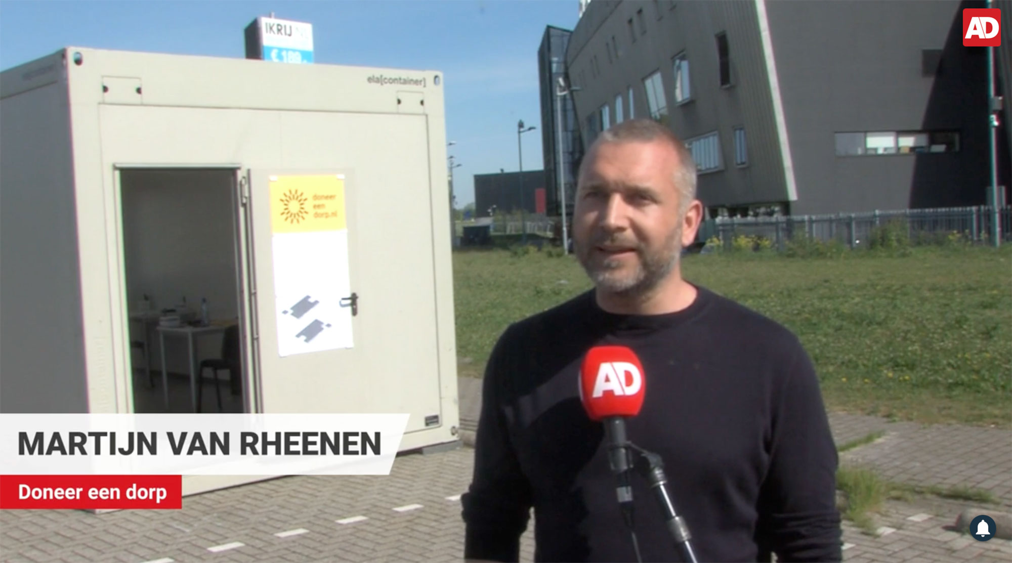 ‘Gewoon Martijn’ was thuisloos als tiener en bouwt nu Corona-dorp voor ...